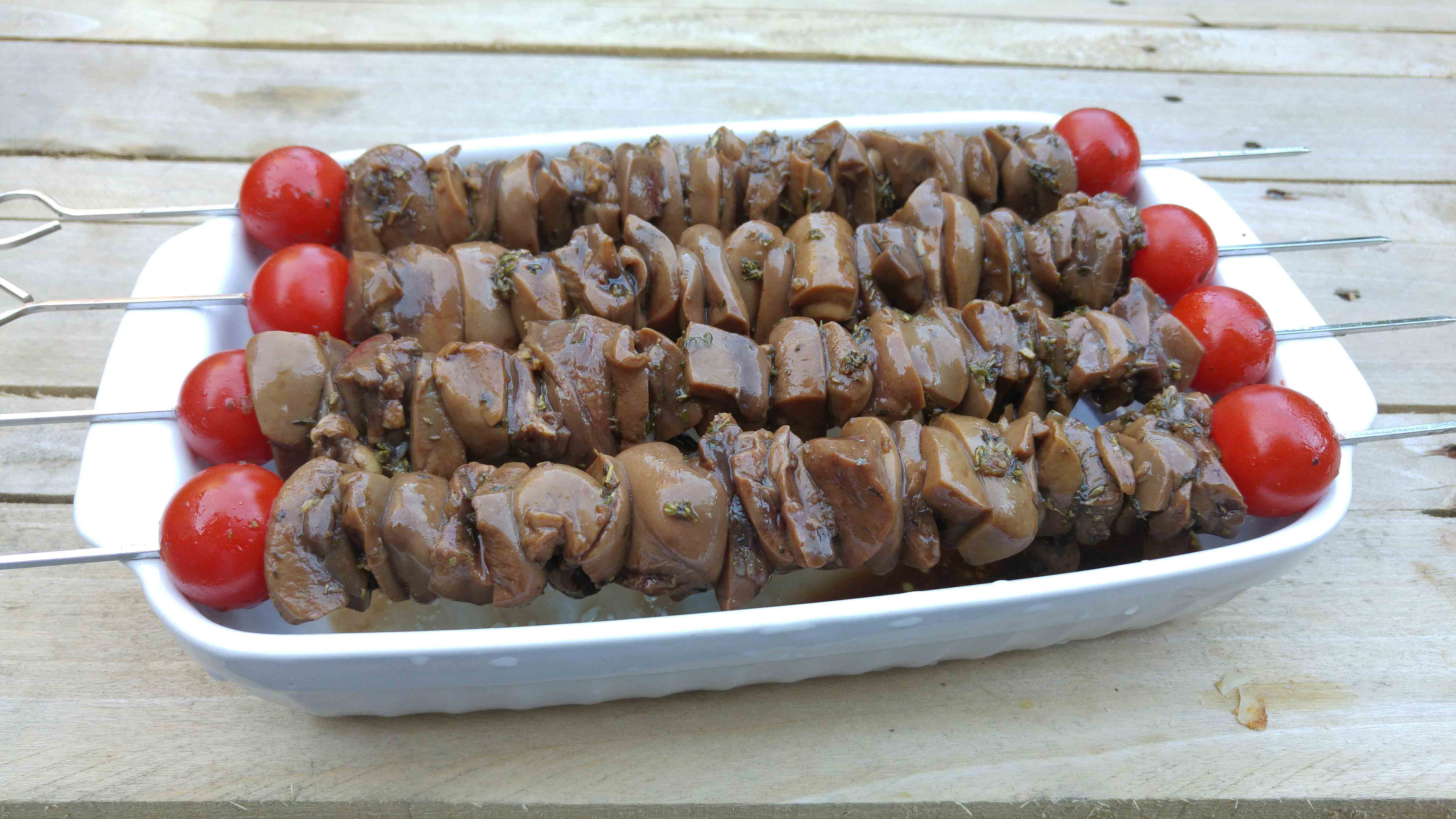 Brochettes de rognons marinées au vinaigre basalmique à la truffe ...