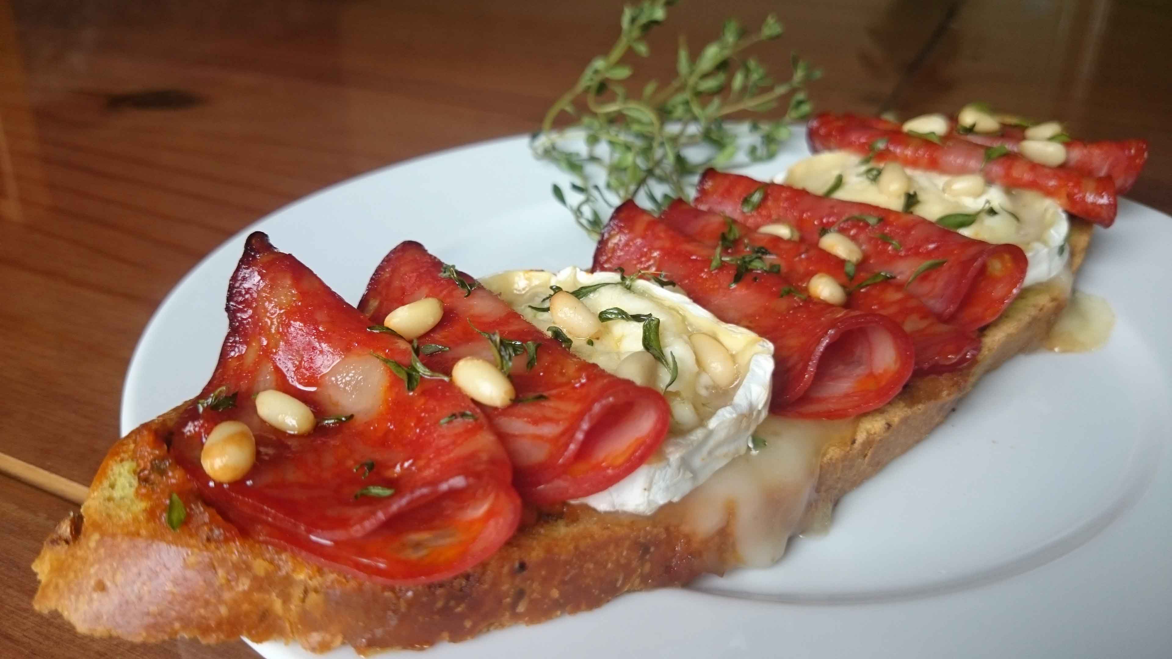 Tartines chaudes – Captain Slip : blog culinaire & confrérie du Slip